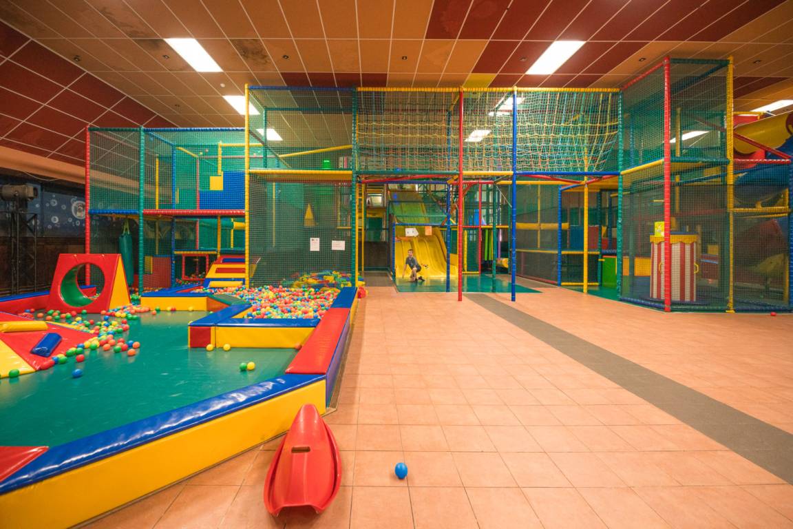 100 M² House ∙ 6 Bedrooms ∙ 12 Guests - Deventer