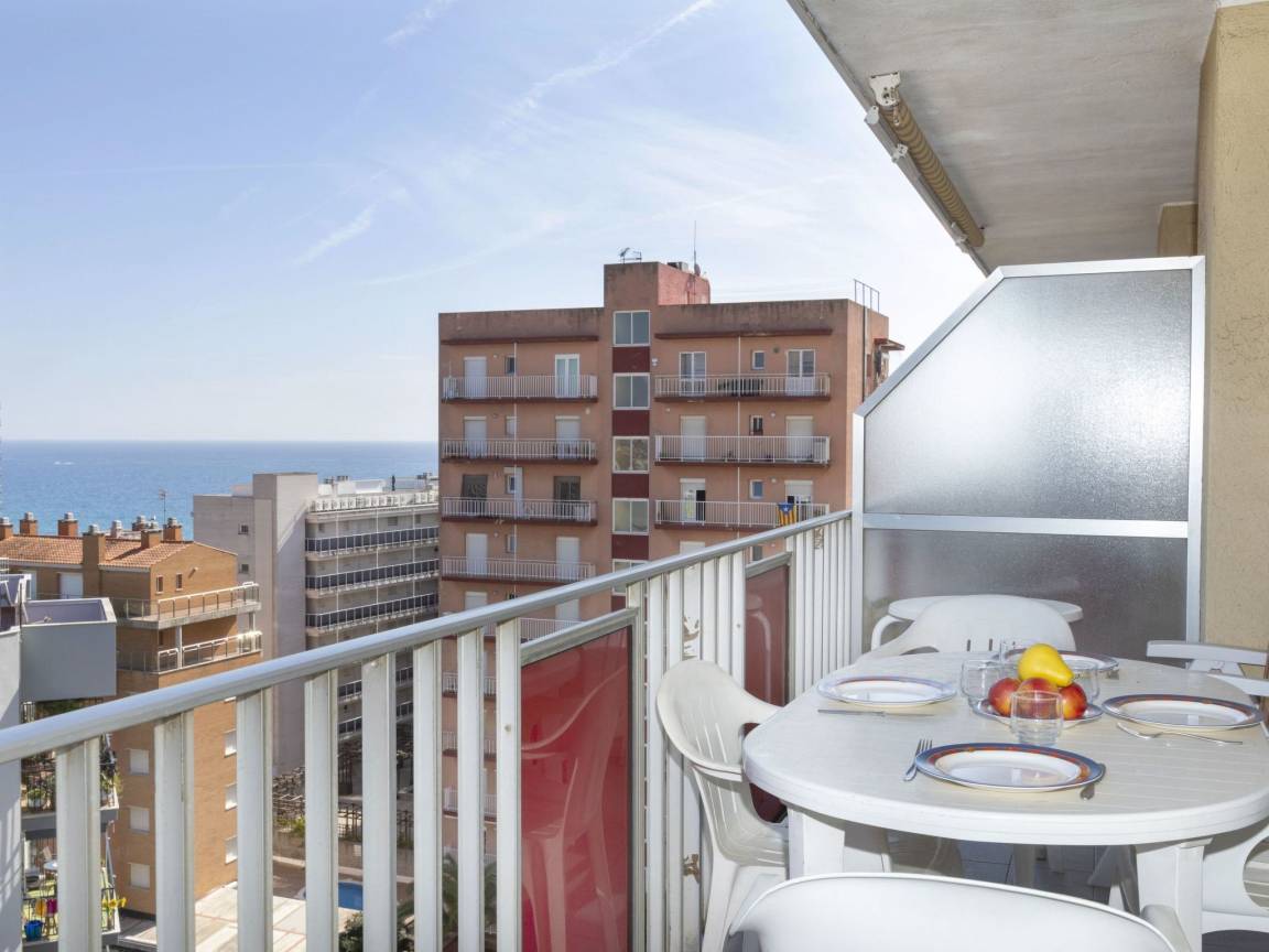 42 M² Apartment ∙ 1 Bedroom ∙ 3 Guests - Calella