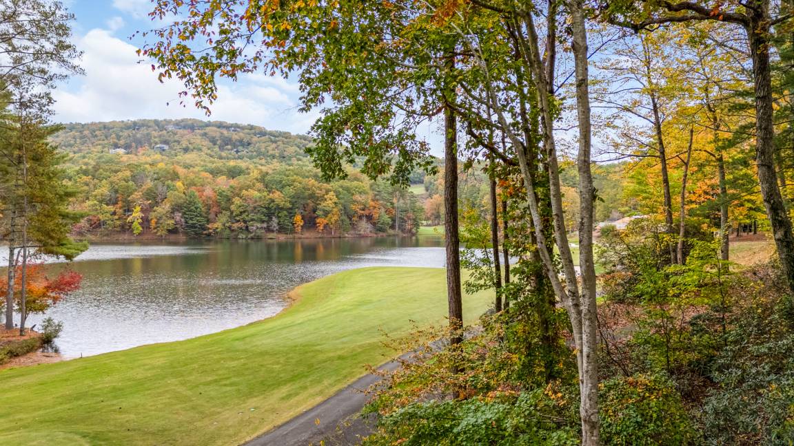 121 M² Cabin ∙ 3 Bedrooms ∙ 8 Guests - Jasper, GA