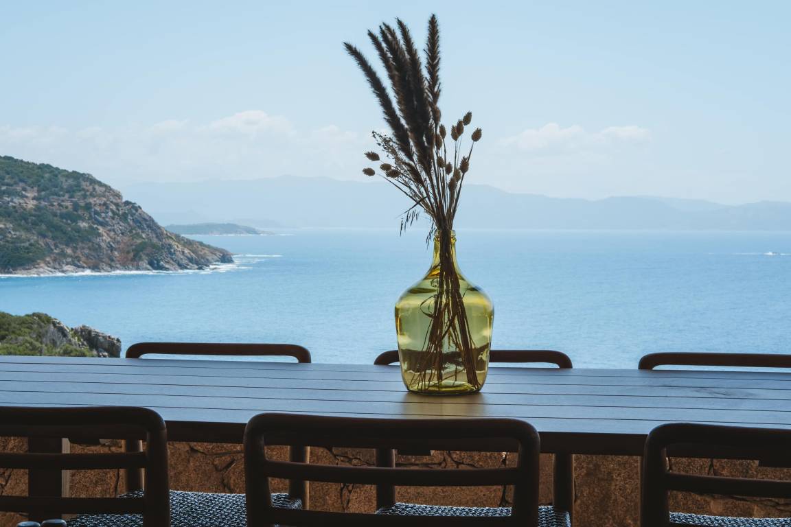 Villa ∙ 4 Bedrooms ∙ 8 Guests - Corsica