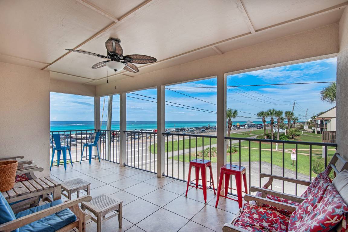 271 M² House ∙ 6 Bedrooms ∙ 20 Guests - Miramar Beach, FL