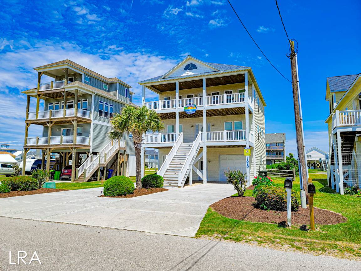 214 M² Casa ∙ 5 Habitaciones ∙ 12 Huéspedes - Surf City, NC