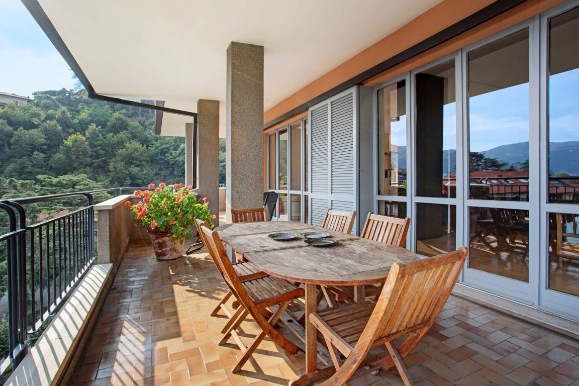 280 M² Appartement ∙ 5 Chambres ∙ 8 Personnes - Côme