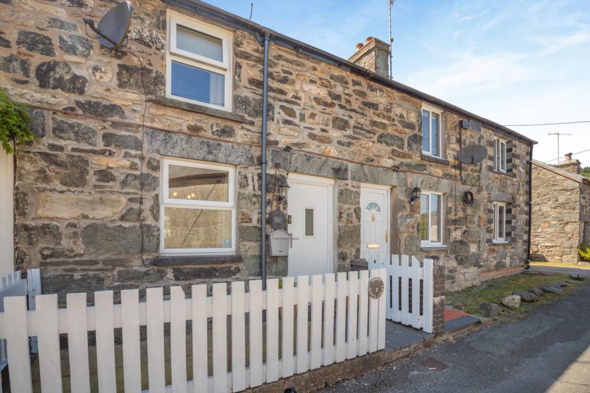 Mökki ∙ 2 Makuuhuonetta ∙ 4 Vierasta - Betws-y-Coed
