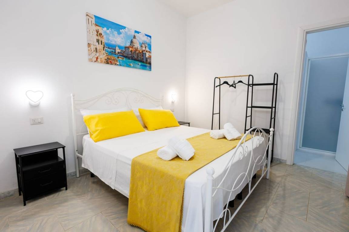 18 M² Bed & Breakfast ∙ 1 Camera Da Letto ∙ 2 Ospiti - Torre San Giovanni