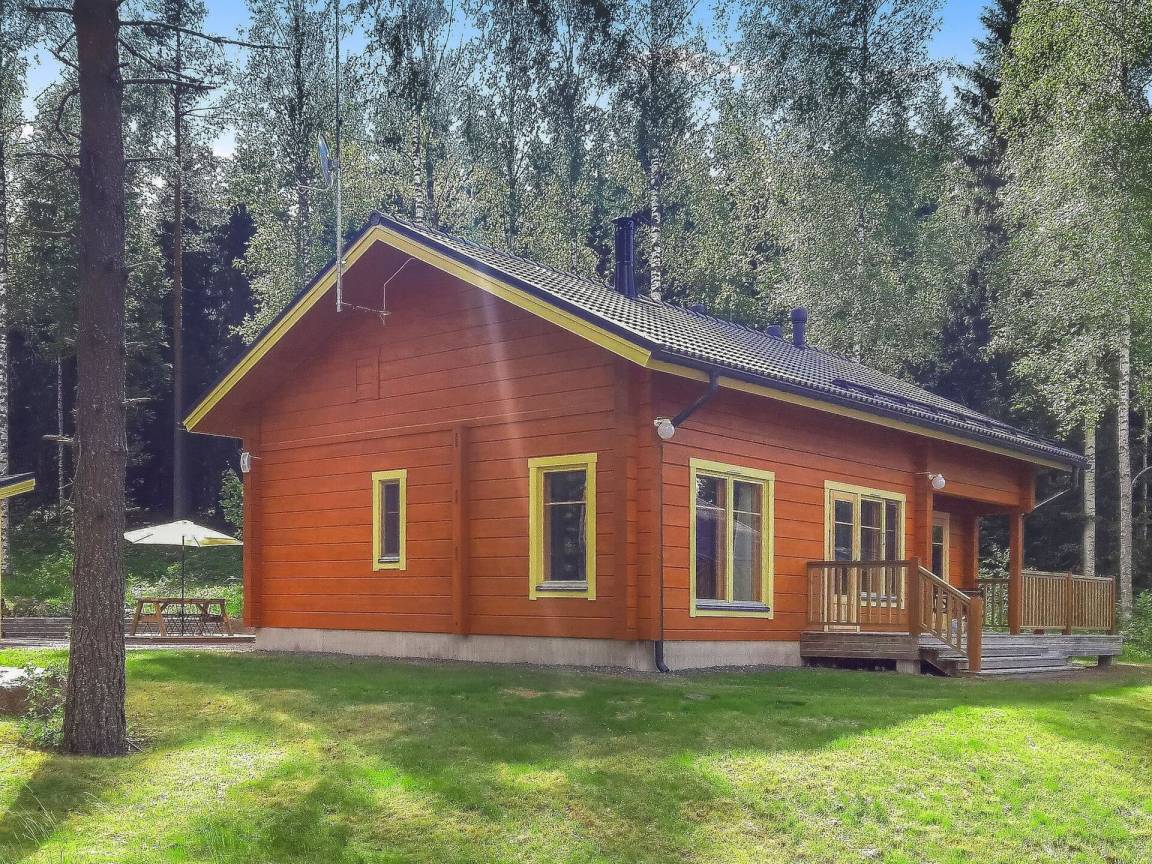 87 M² Talo ∙ 2 Makuuhuonetta ∙ 6 Vierasta - Jaala