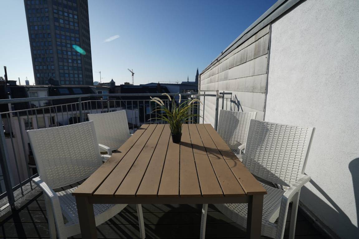 60 M² Apartment ∙ 1 Bedroom ∙ 2 Guests - Cologne