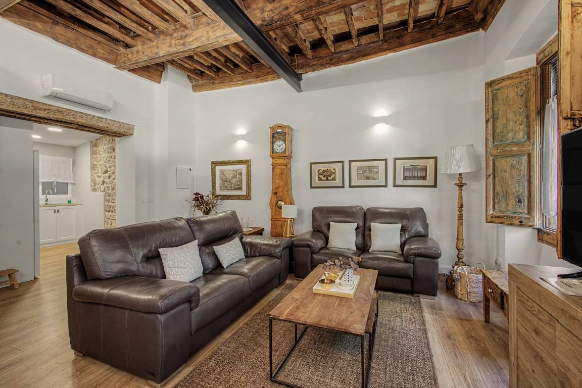 110 M² Appartement ∙ 3 Slaapkamers ∙ 8 Gasten - Solsona