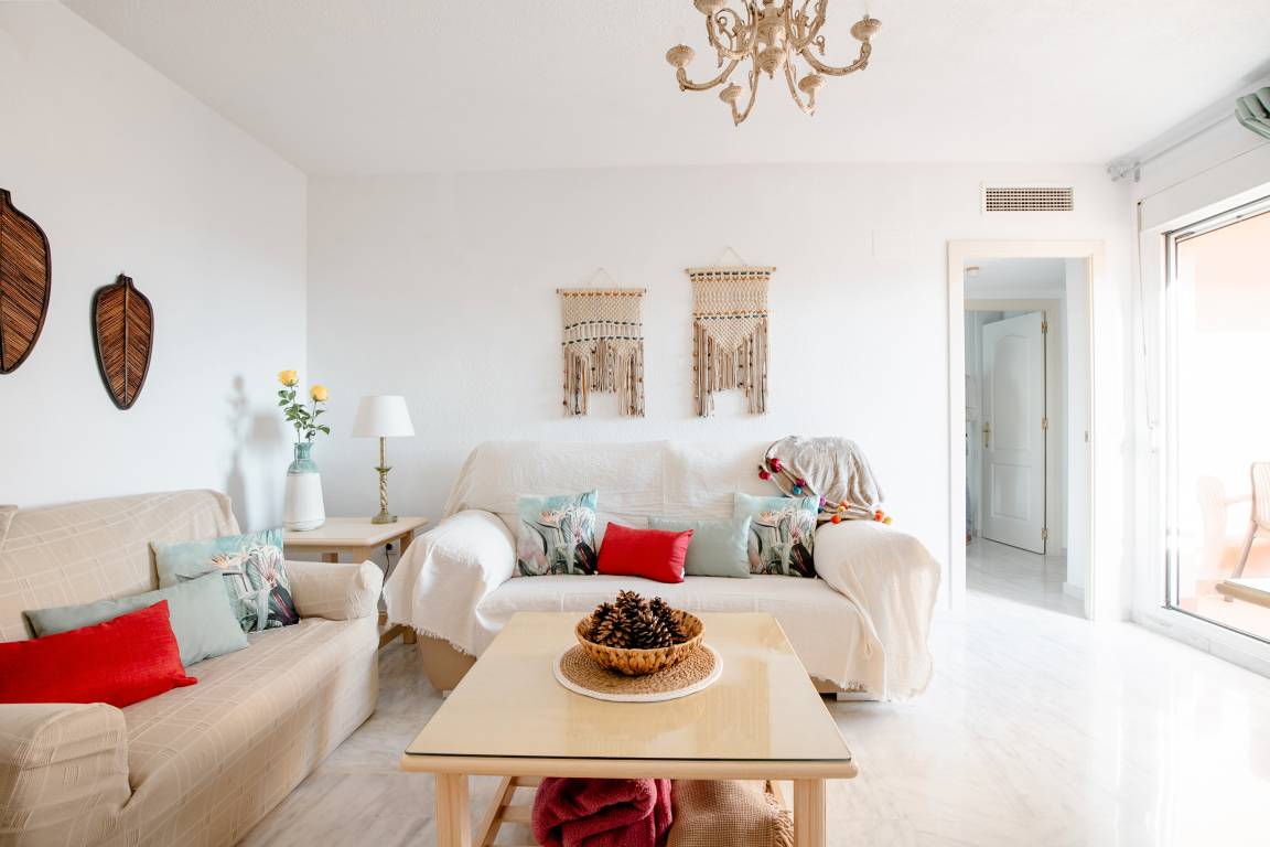 70 M² Apartamento ∙ 2 Habitaciones ∙ 4 Huéspedes - Camas