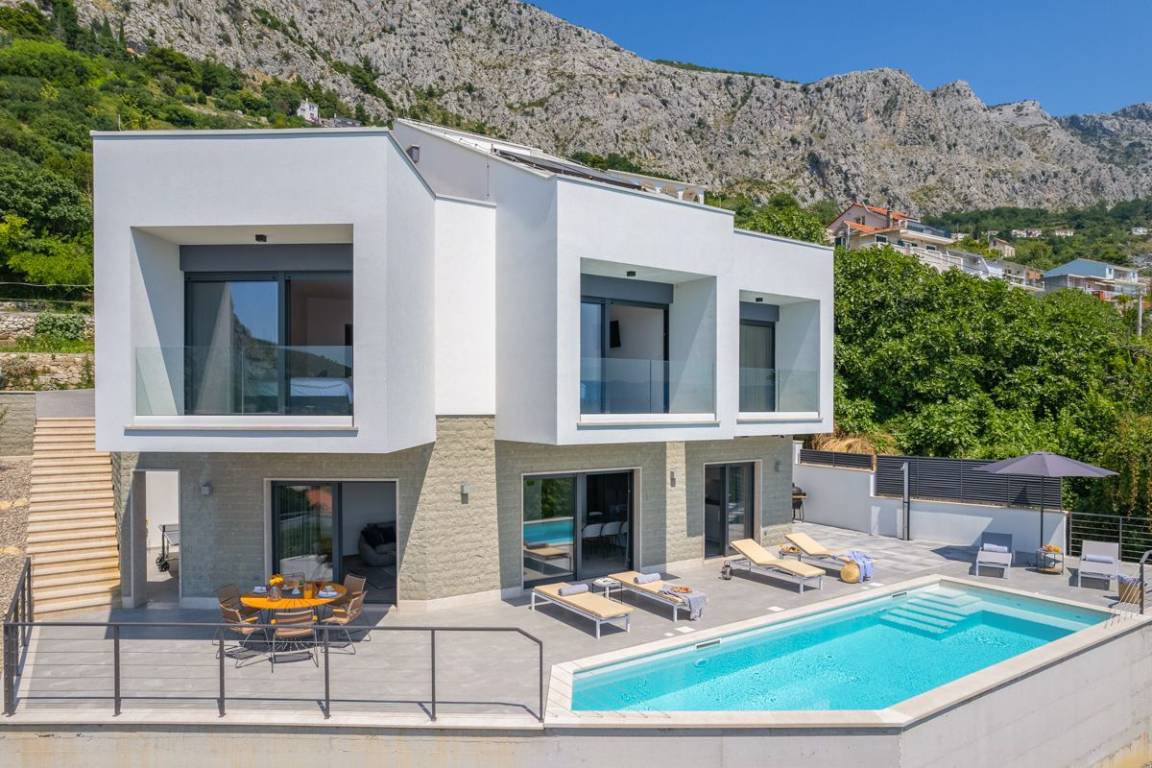 Villa ∙ 3 Schlafzimmer ∙ 6 Gäste - Omiš