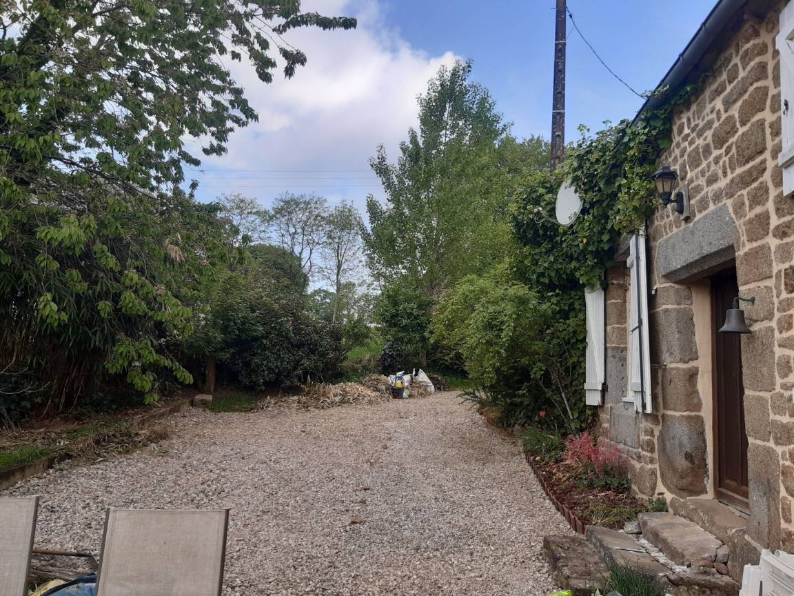 563 M² Talo ∙ 3 Makuuhuonetta ∙ 7 Vierasta - Orne