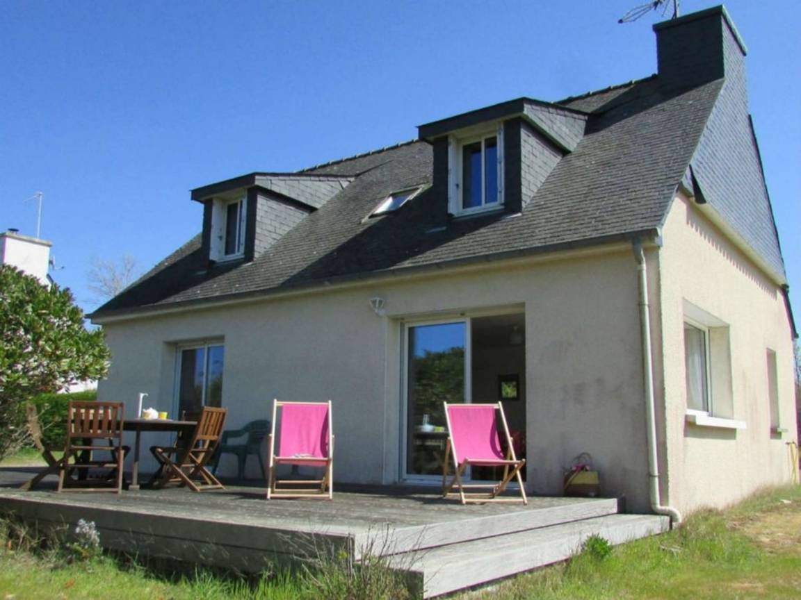 100 M² Villa ∙ 3 Chambres ∙ 6 Personnes - Étel