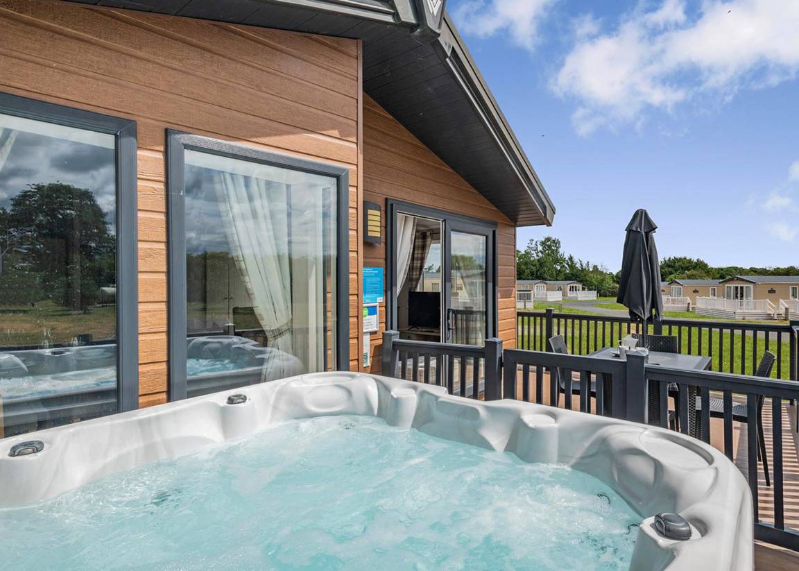 Chalet ∙ 2 Bedrooms ∙ 4 Guests - West Lulworth