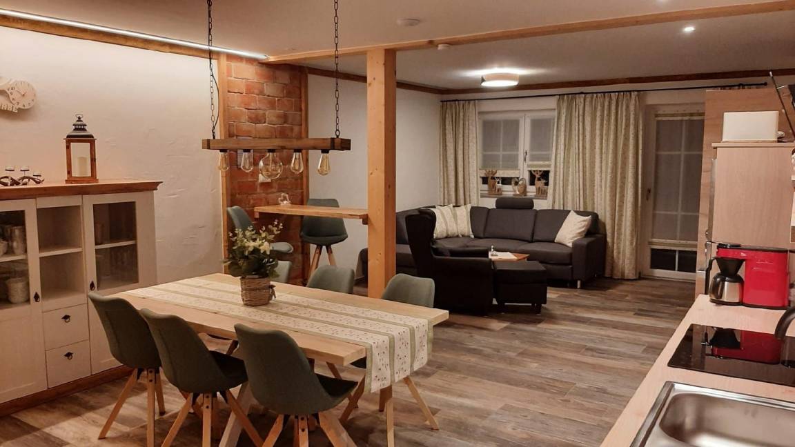 95 M² Apartment ∙ 2 Bedrooms ∙ 6 Guests - Lam