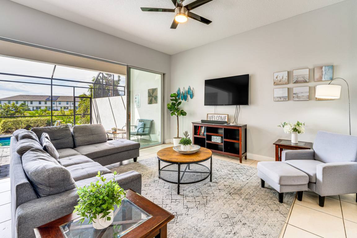 182 M² Apartment ∙ 4 Bedrooms ∙ 12 Guests - Davenport, FL