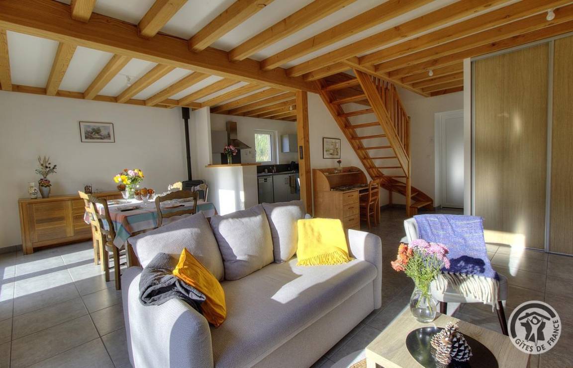 96 M² Gîte ∙ 3 Chambres ∙ 5 Personnes - Tarare