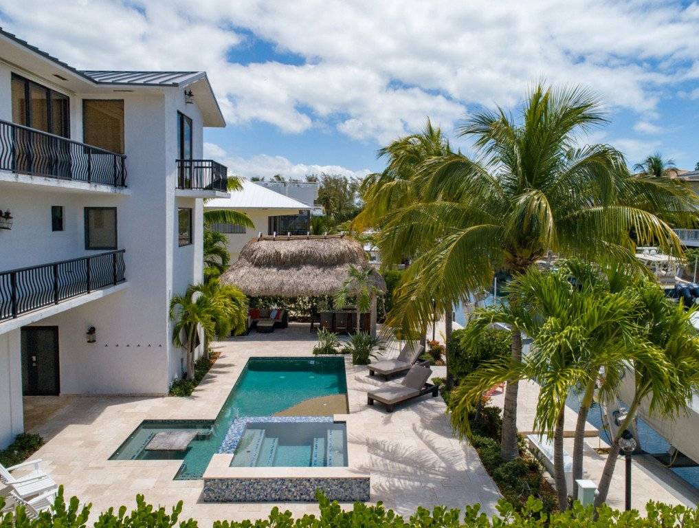257 M² House ∙ 4 Bedrooms ∙ 8 Guests - Islamorada, FL