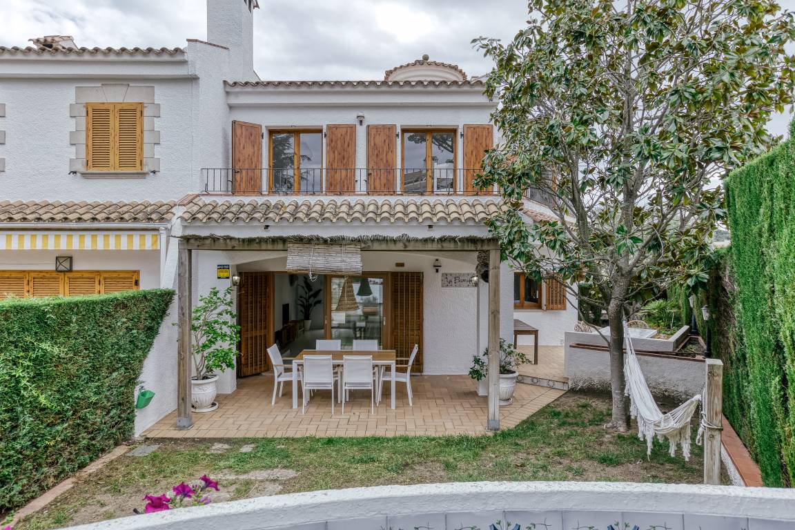 135 M² House ∙ 4 Bedrooms ∙ 8 Guests - S'Agaró