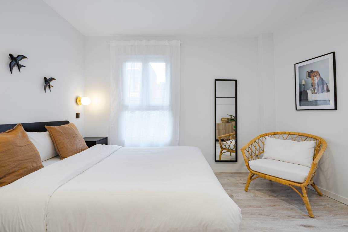 46 M² Apartamento ∙ 1 Habitación ∙ 4 Huéspedes - Estación de Puerta de Arganda - Madrid