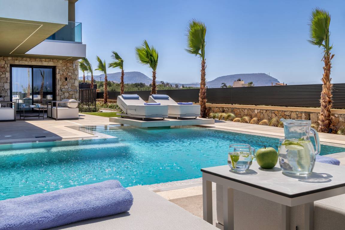 180 M² Villa ∙ 4 Bedrooms ∙ 8 Guests - Hersonissos