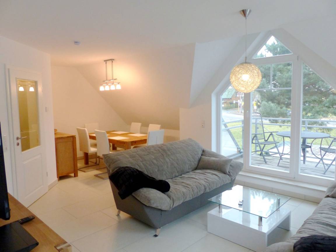 70 M² Ferienwohnung ∙ 2 Schlafzimmer ∙ 4 Gäste - Prerow