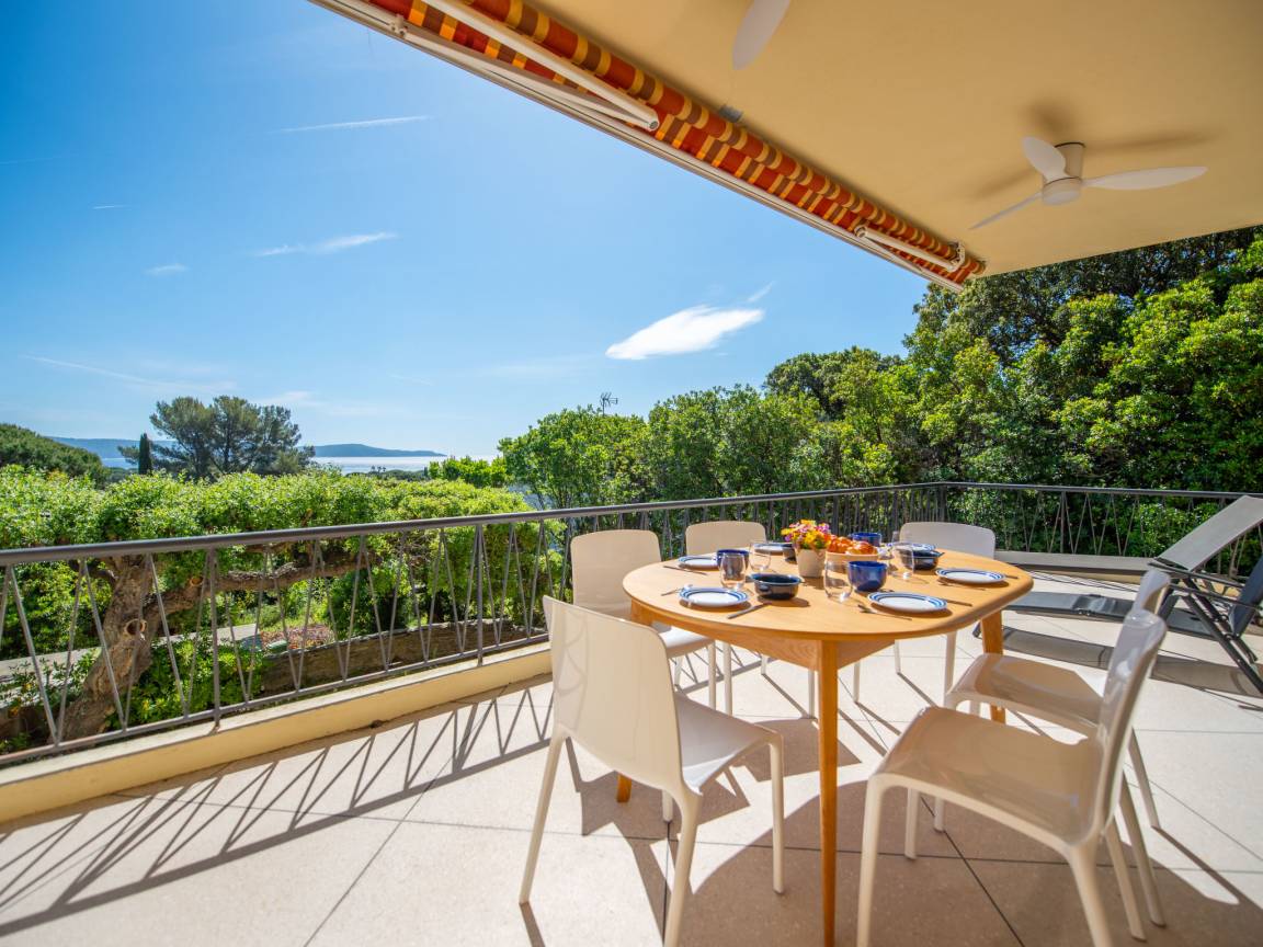 120 M² Ferienhaus ∙ 4 Schlafzimmer ∙ 8 Gäste - Rayol-Canadel-sur-Mer