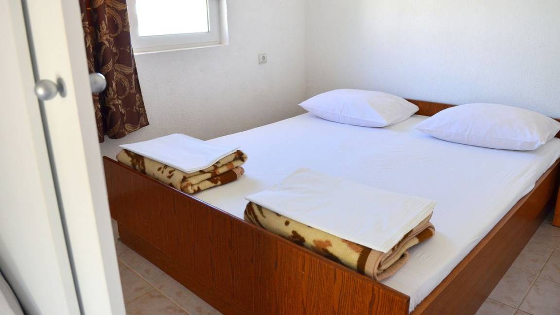 25 M² Hotel ∙ 1 Camera Da Letto ∙ 4 Ospiti - Drvenik