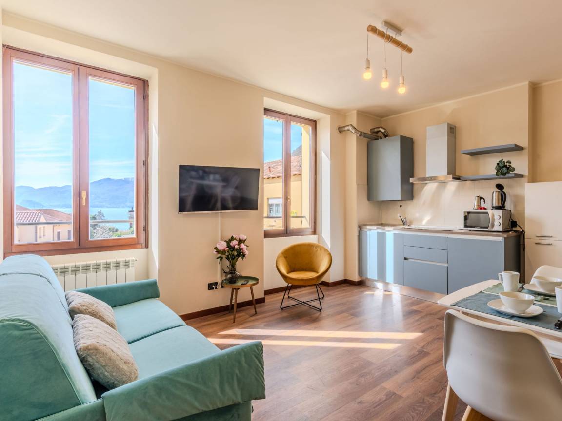 House ∙ 1 Bedroom ∙ 4 Guests - Menaggio