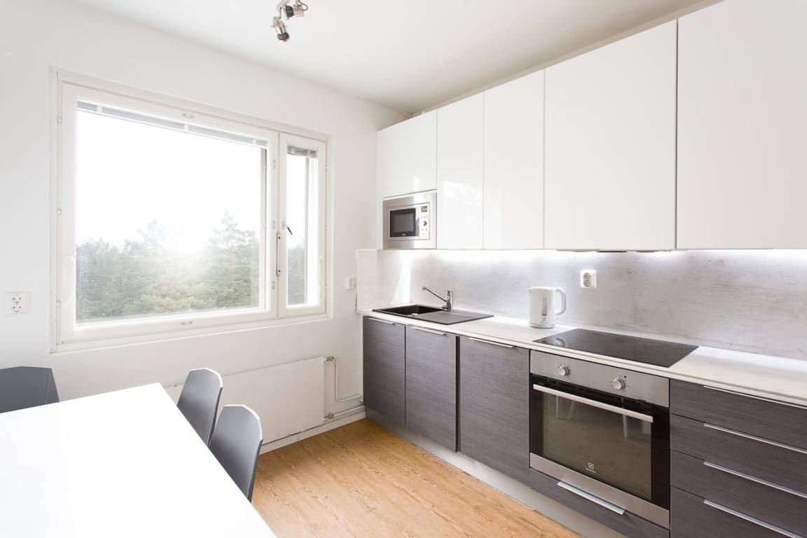 92 M² Private Room ∙ 1 Bedroom ∙ 1 Guest - Helsinki