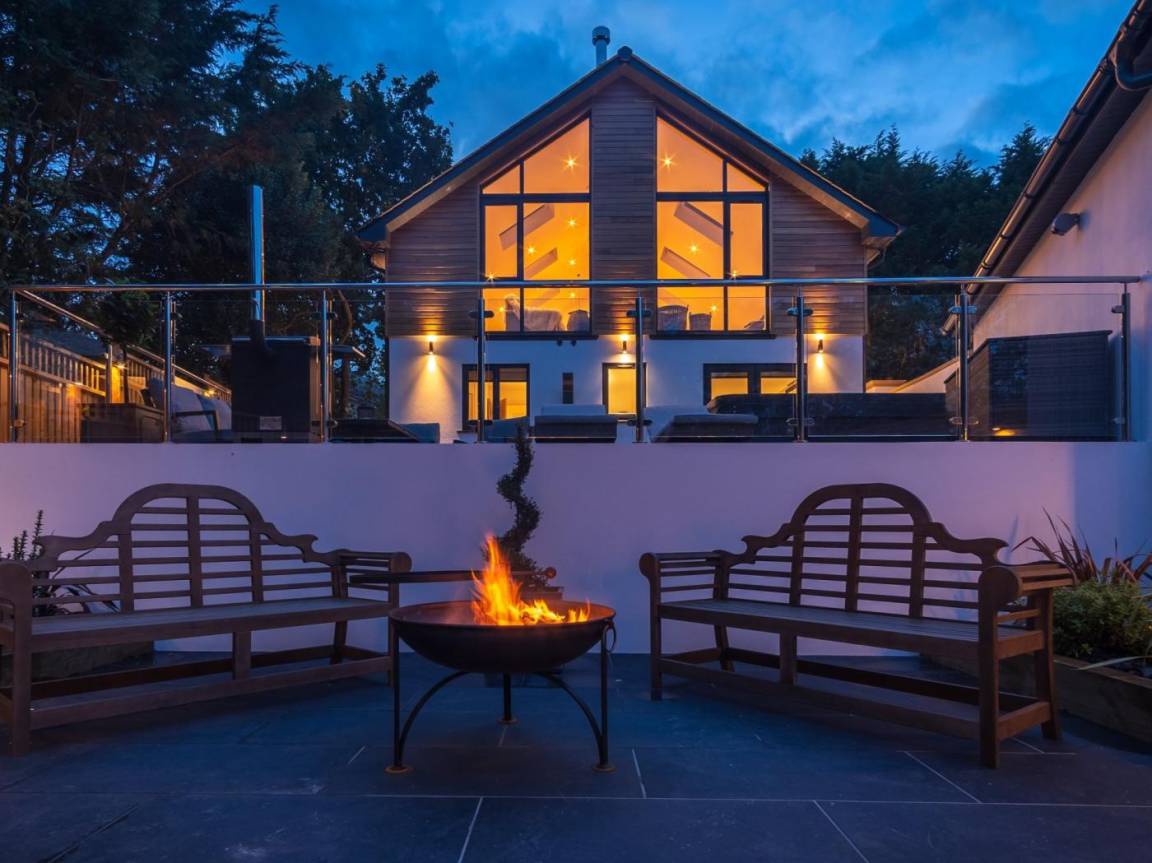 Cottage ∙ 4 Bedrooms ∙ 8 Guests - Barnstaple