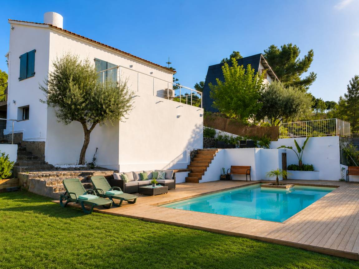 180 M² Villa ∙ 4 Schlafzimmer ∙ 8 Gäste - Sitges