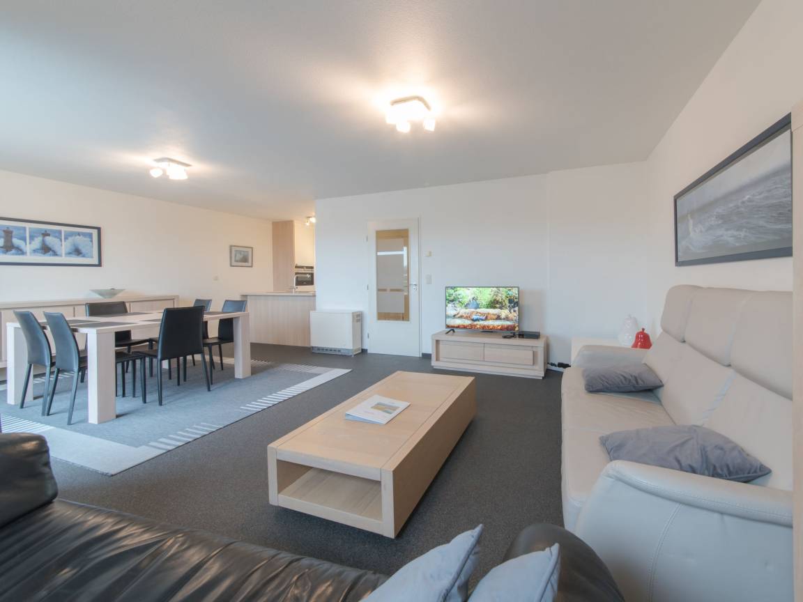 106 M² Appartement ∙ 2 Slaapkamers ∙ 5 Gasten - Bredene