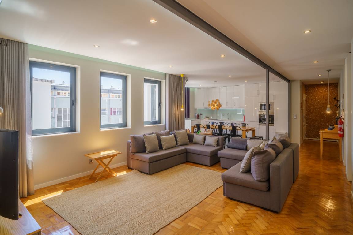 138 M² Appartement ∙ 4 Chambres ∙ 12 Personnes - Porto