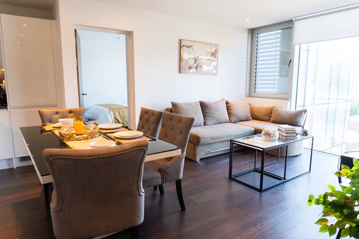 85 M² Apartment ∙ 2 Bedrooms ∙ 6 Guests - Epsom
