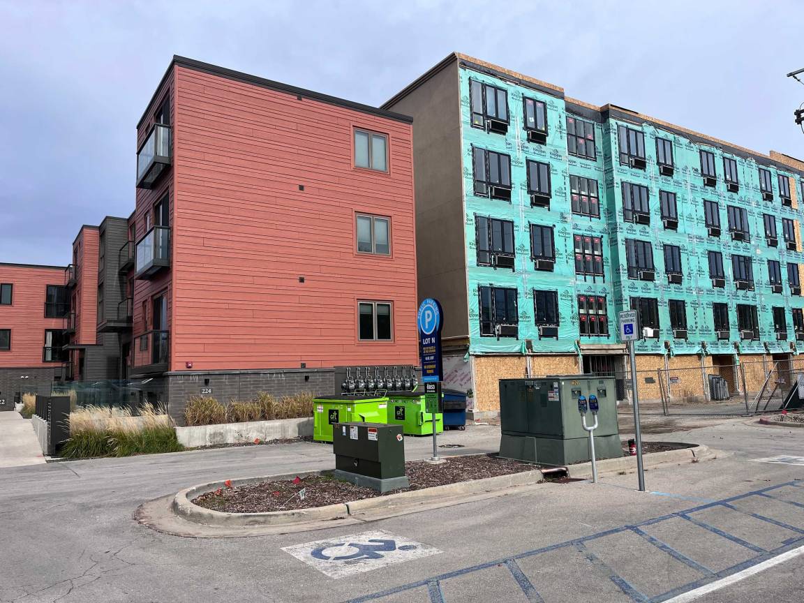 Apartment ∙ 1 Bedroom ∙ 4 Guests - Traverse City, MI