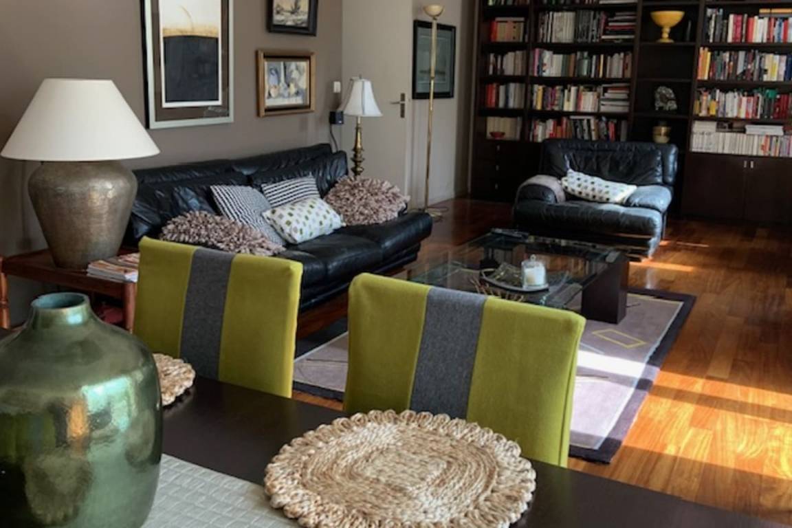 90 M² Appartement ∙ 4 Chambres ∙ 4 Personnes - Puteaux