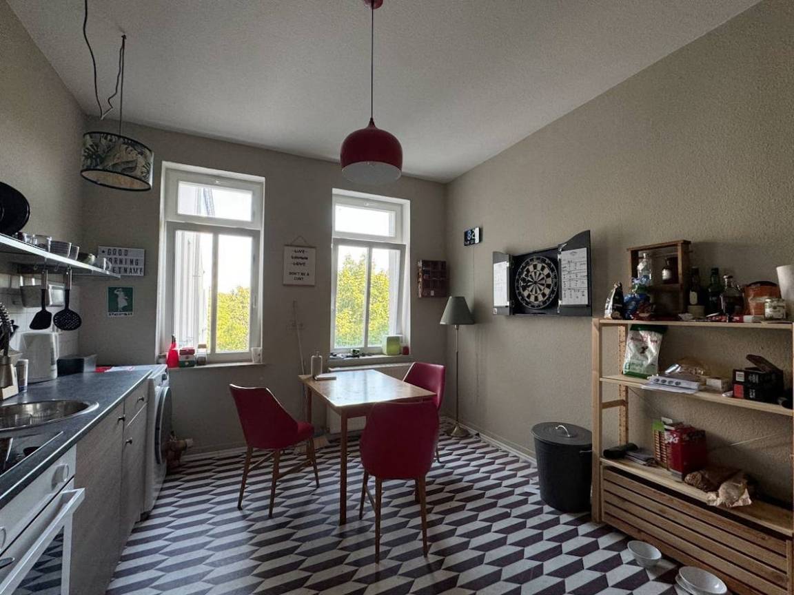 90 M² Apartment ∙ 3 Bedrooms ∙ 4 Guests - Chemnitz