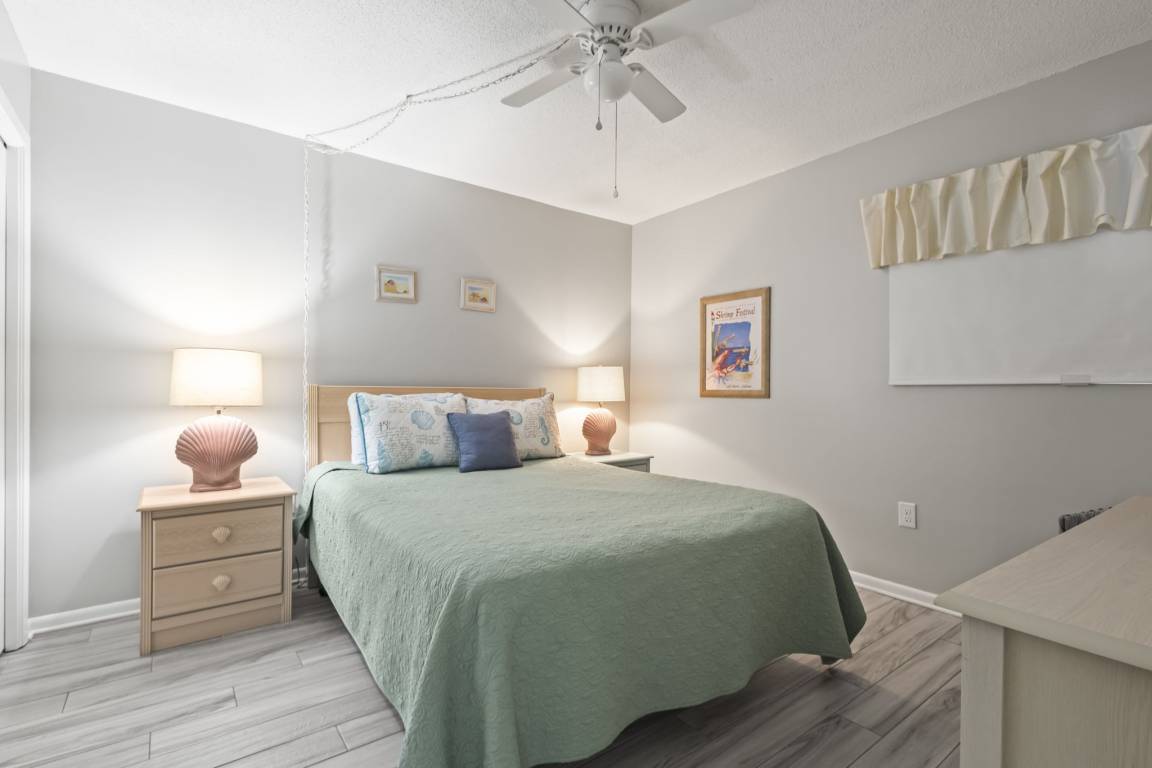 Apartment ∙ 2 Bedrooms ∙ 6 Guests - Alabama