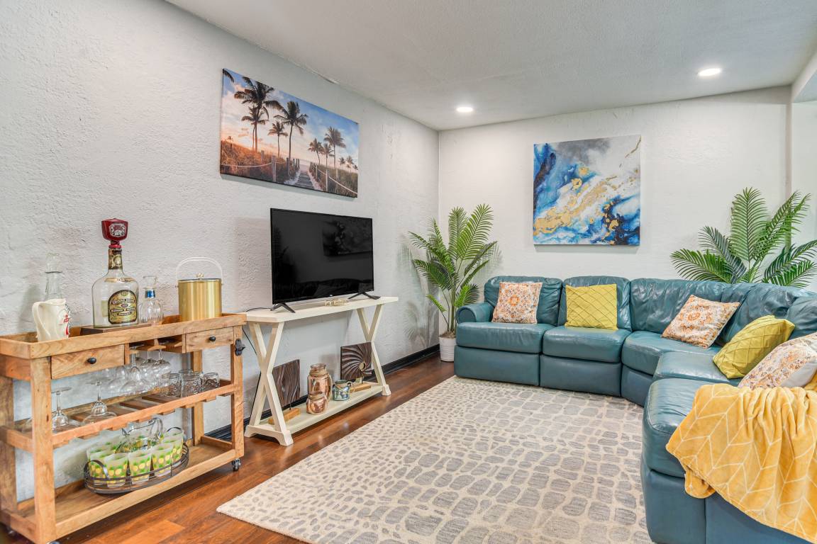 130 M² House ∙ 3 Bedrooms ∙ 10 Guests - St. Pete Beach, FL