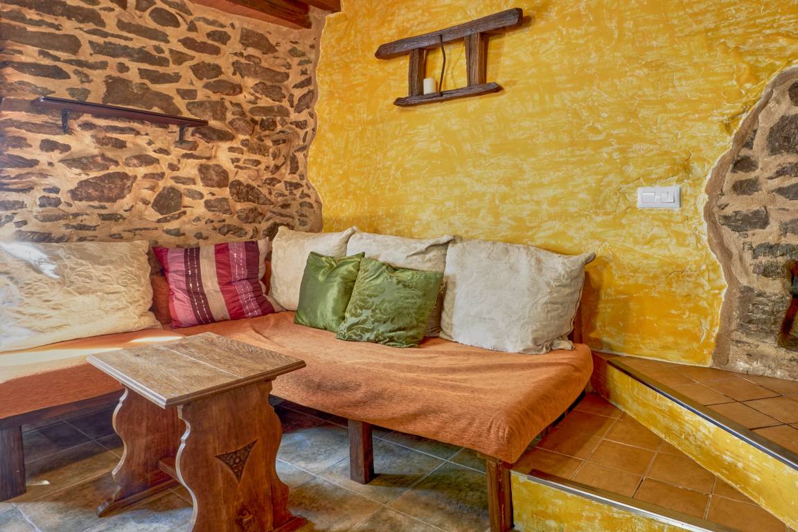 65 M² Casa ∙ 2 Habitaciones ∙ 4 Huéspedes - Bembibre