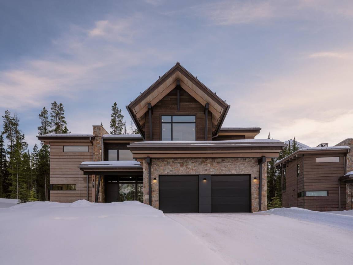 70 M² House ∙ 4 Bedrooms ∙ 8 Guests - Montana