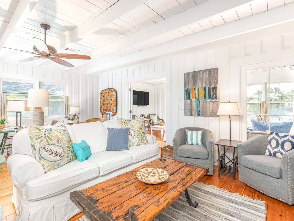 242 M² House ∙ 4 Bedrooms ∙ 10 Guests - Tybee Island