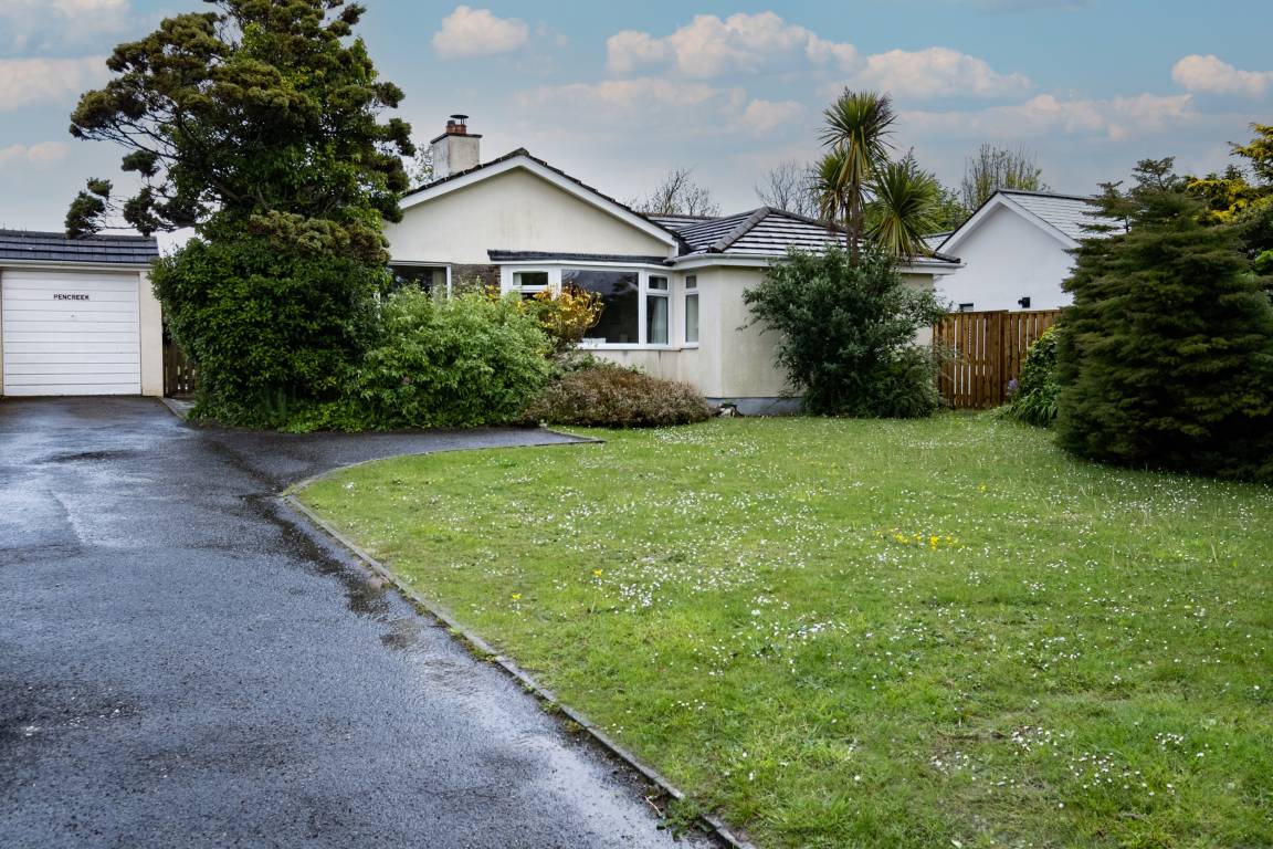 Cottage ∙ 4 Bedrooms ∙ 8 Guests - Padstow