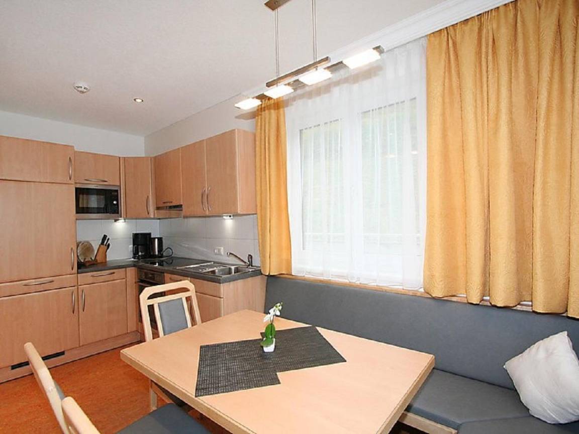 60 M² Apartment ∙ 2 Bedrooms ∙ 5 Guests - Ischgl