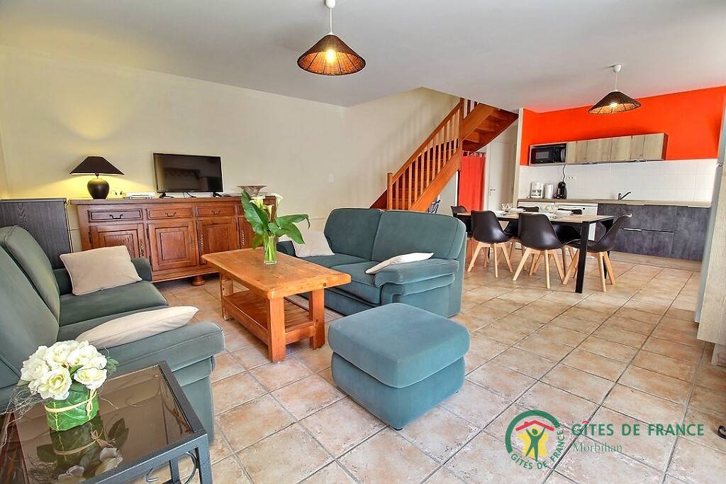 87 M² Gîte ∙ 3 Chambres ∙ 6 Personnes - Pluvigner