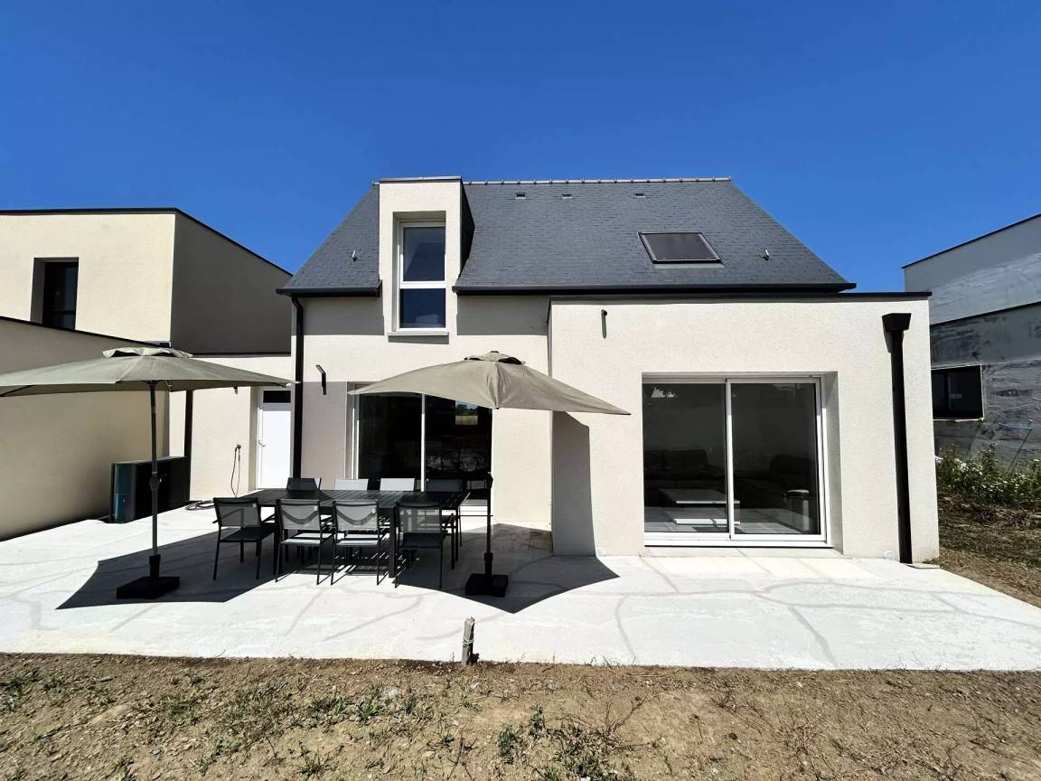 96 M² Casa ∙ 4 Habitaciones ∙ 8 Huéspedes - Plurien