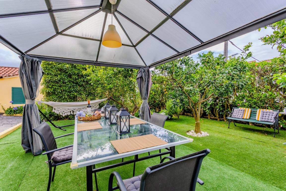 65 M² House ∙ 2 Bedrooms ∙ 4 Guests - Azores