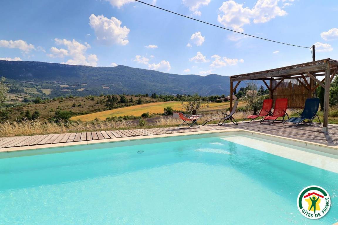 43 M² Mökki ∙ 2 Makuuhuonetta ∙ 4 Vierasta - Buis-les-Baronnies