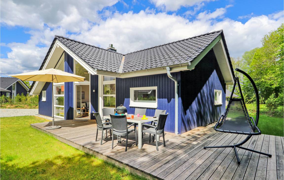 81 M² Huis ∙ 3 Slaapkamers ∙ 6 Gasten - Wahlstedt