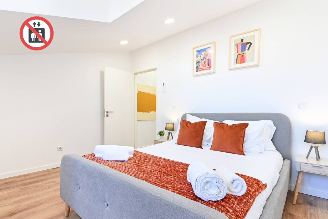 75 M² Apartamento ∙ 1 Quarto ∙ 4 Hóspedes - Braga